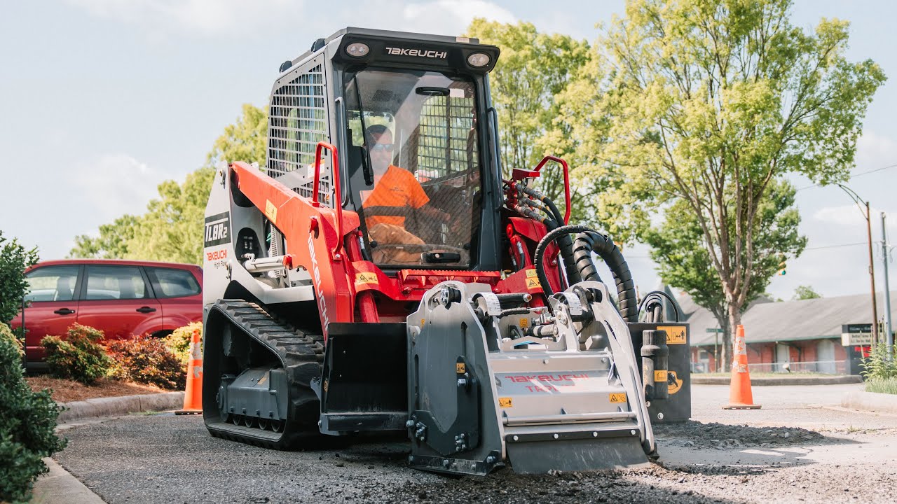Takeuchi offers full performance attachments to meet your needs.